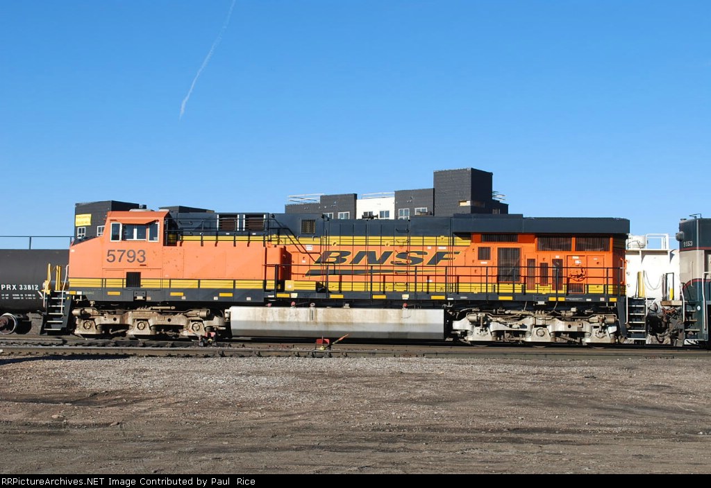 BNSF 5793